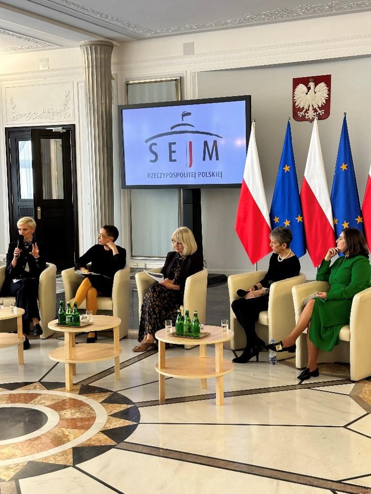 Women Leaders in Law, WARSAW, 6-8 April 2024 - FBE